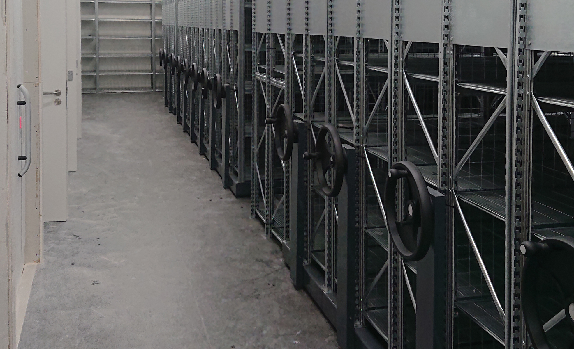 Mobile Shelving - Unirack Shelving Systems